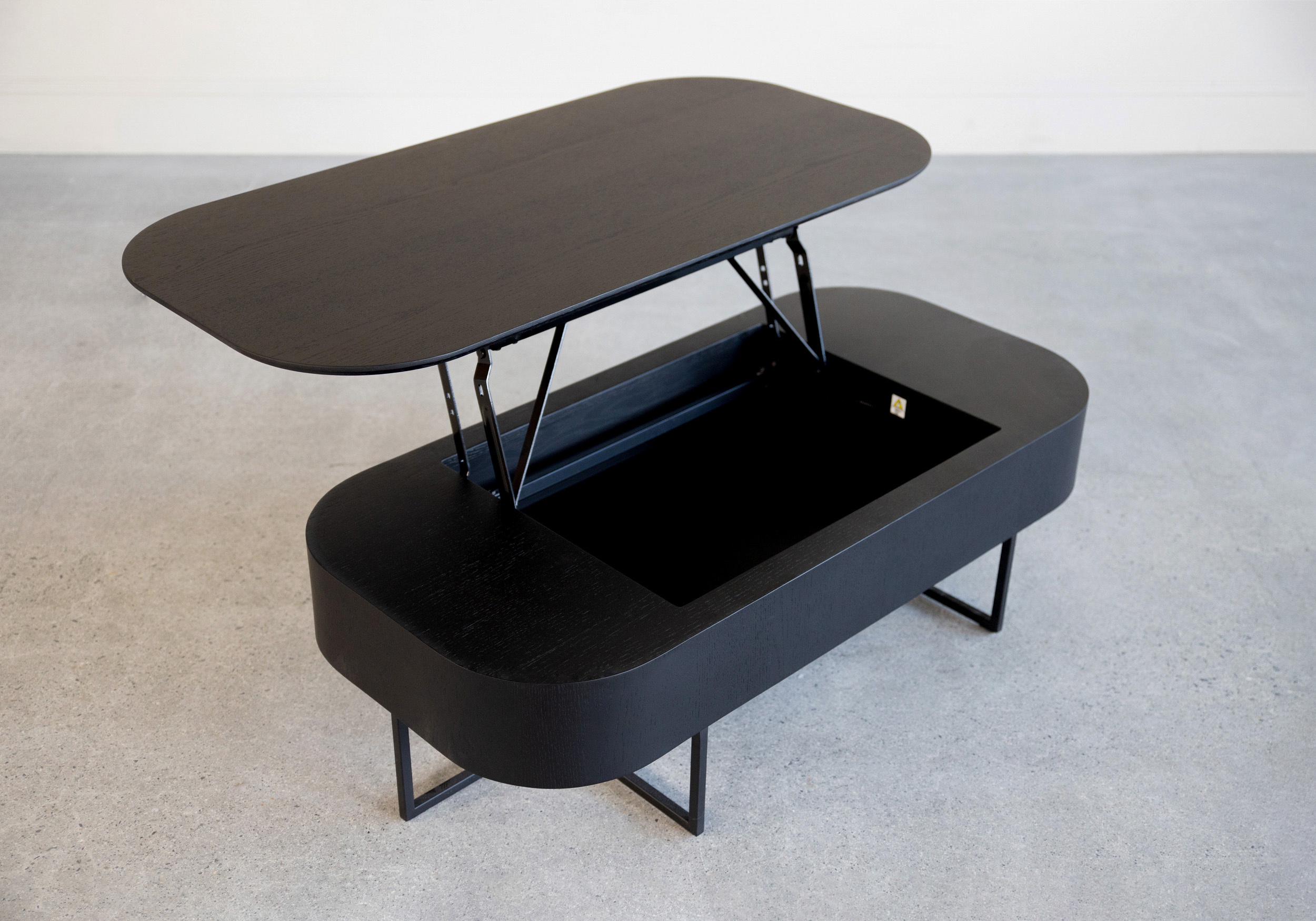 Spokane Lift Top Storage Coffee Table | ScanDesigns Furniture