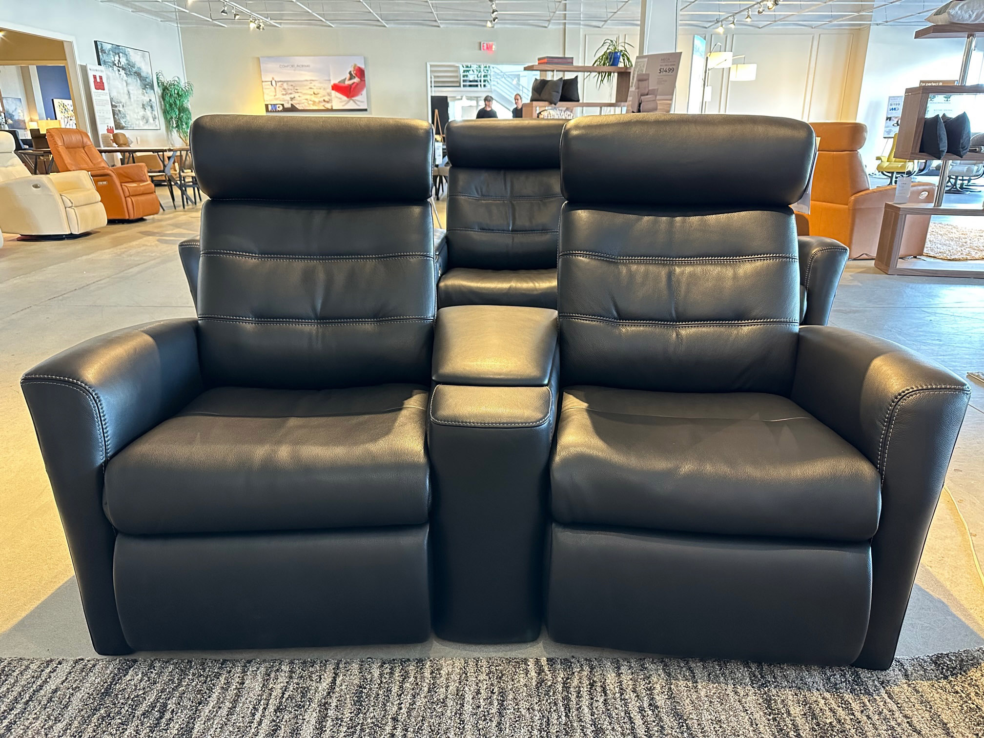 H2 King Theatre Seating - ScanDesigns Furniture