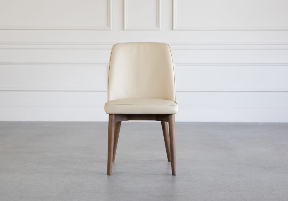 Blake Leather Dining Chair with Ash Wood Legs | ScanDesigns