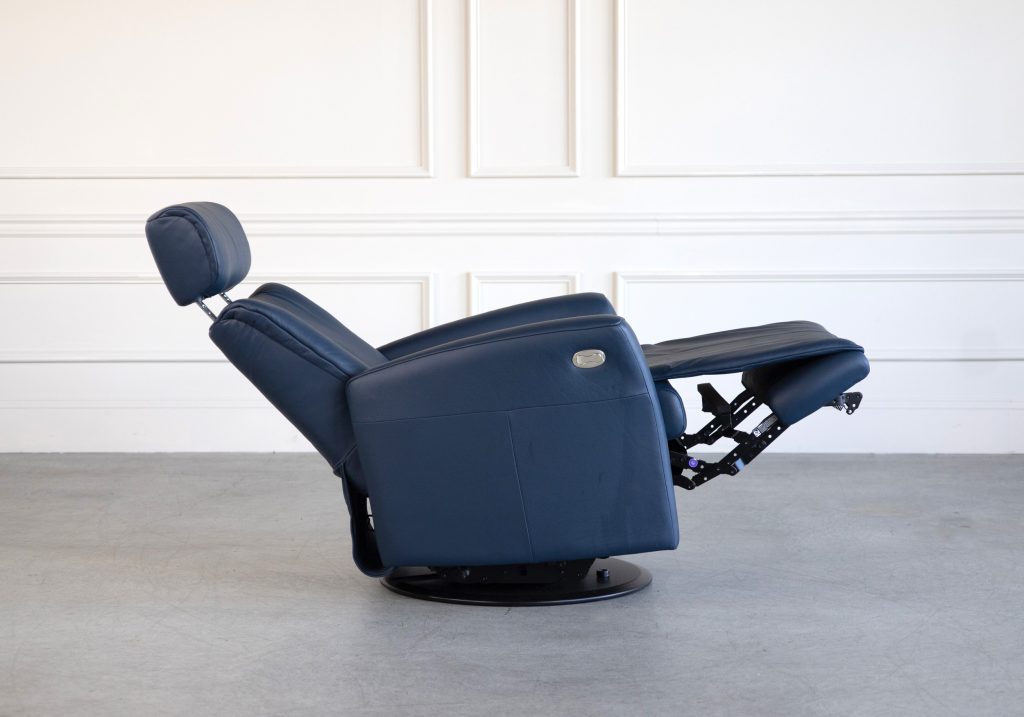 Cobra Leather Power Recliner | ScanDesigns